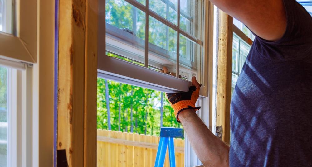 Ombudsman urges change after ‘inexcusable’ window repair cases | News ...